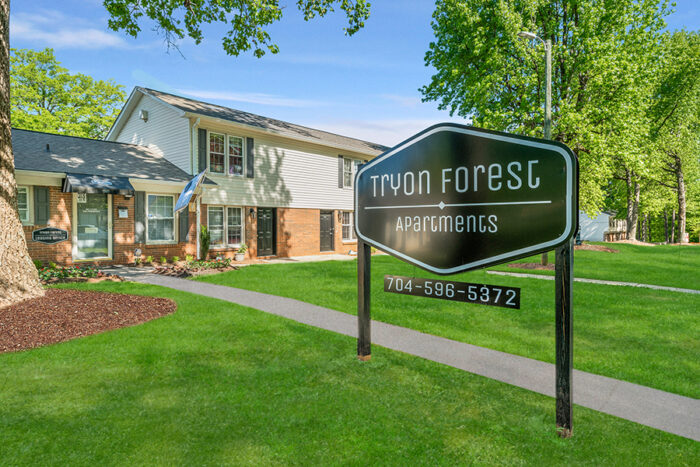 Tryon Forest Apartments & Townhomes | Gallery